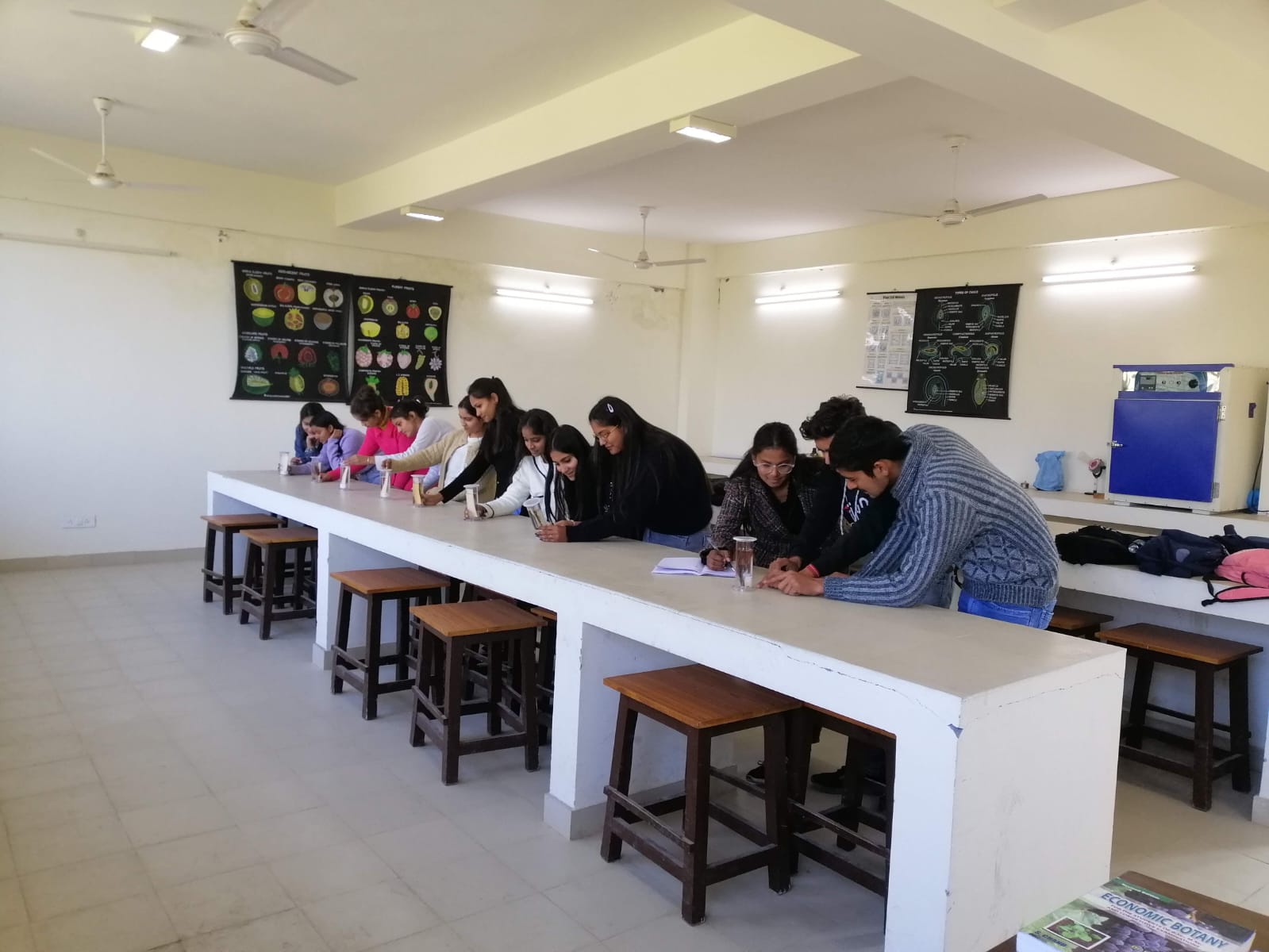 Botany Lab – Govt. College Jawalaji